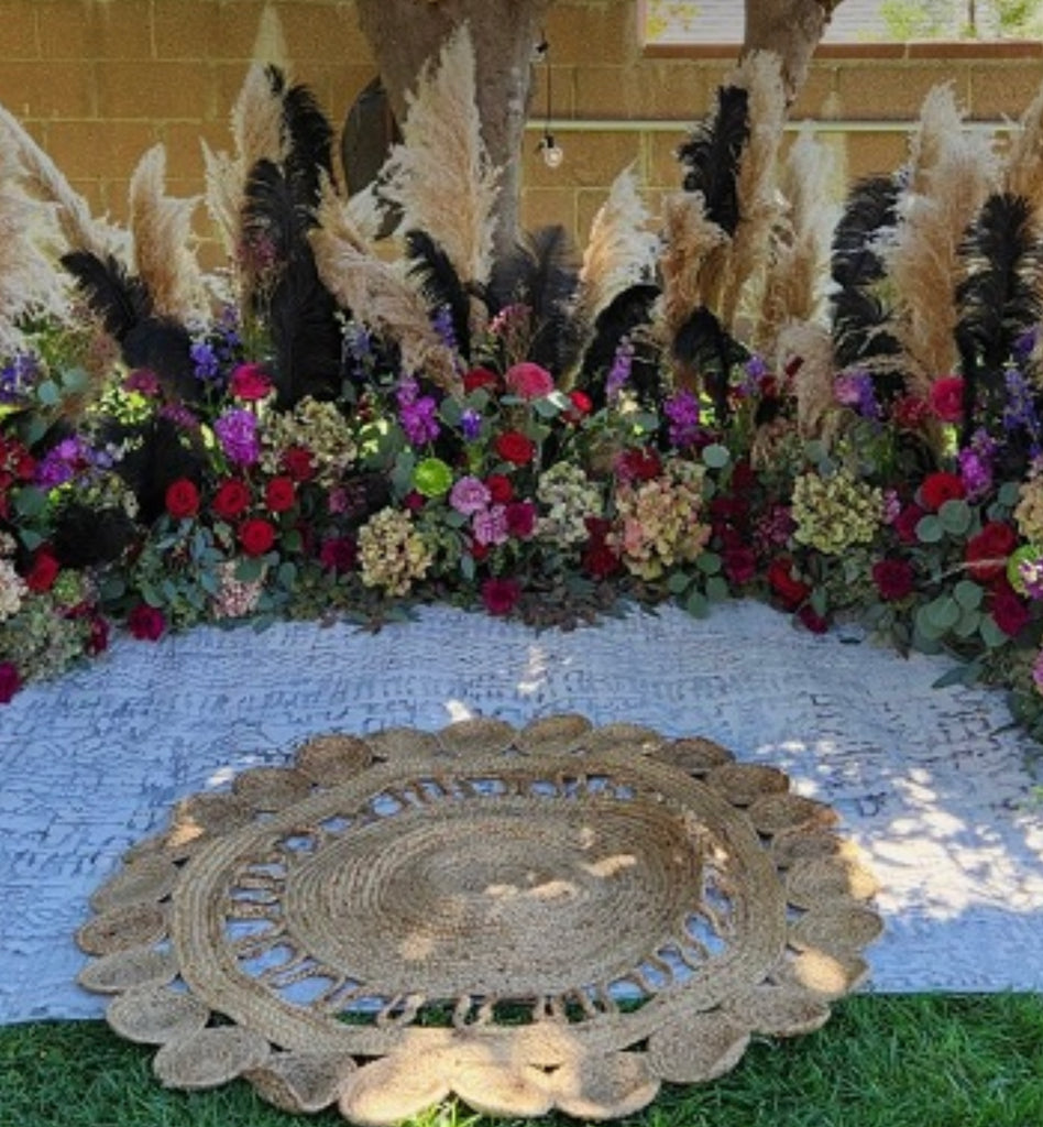 Round Jute Rug – 3 Little Birds Event Planning