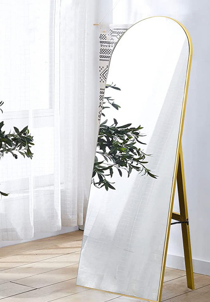 Gold Arched Standing Mirror – 3 Little Birds Event Planning